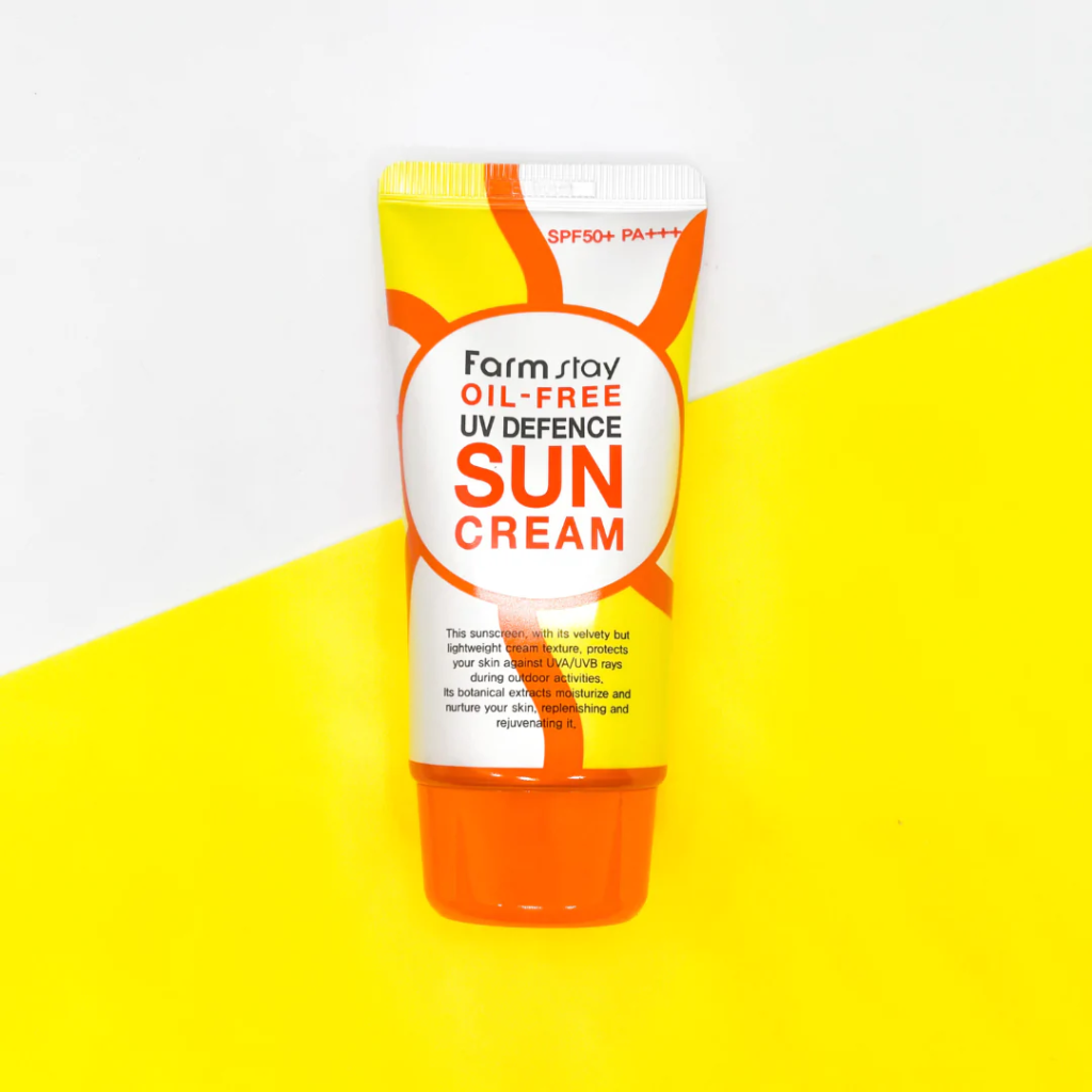 FARM STAYOil Free UV Defence Sun CreamSPF 50+ PA+++ - Glow Time